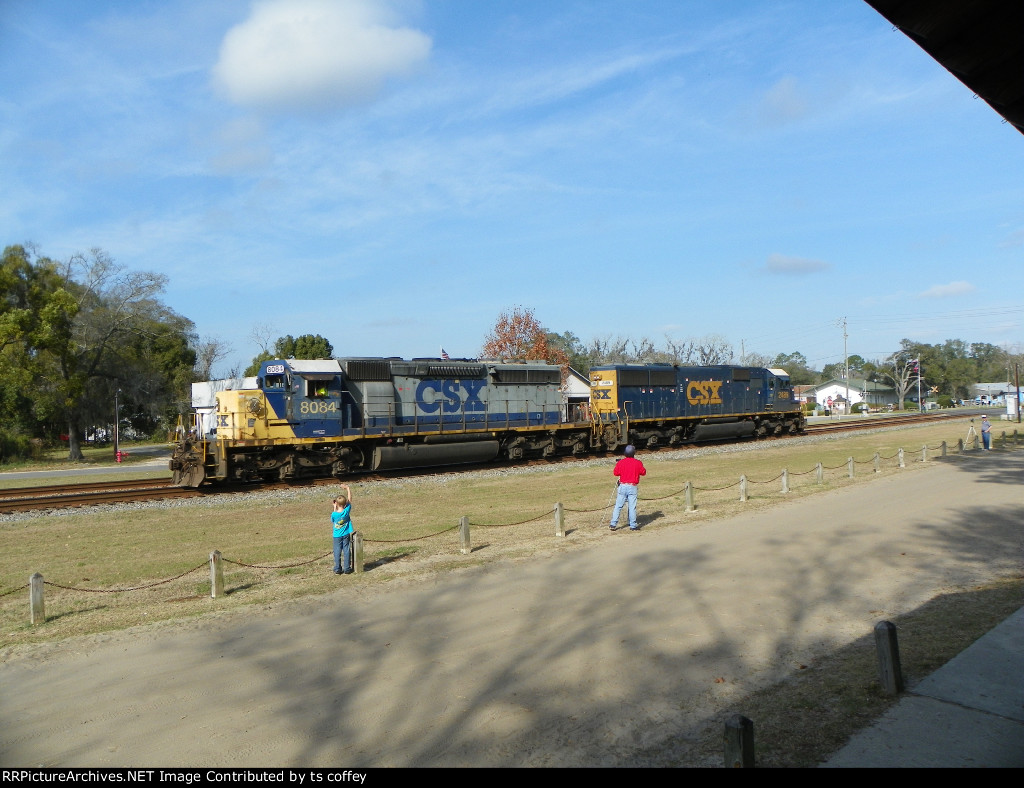 CSX 8084